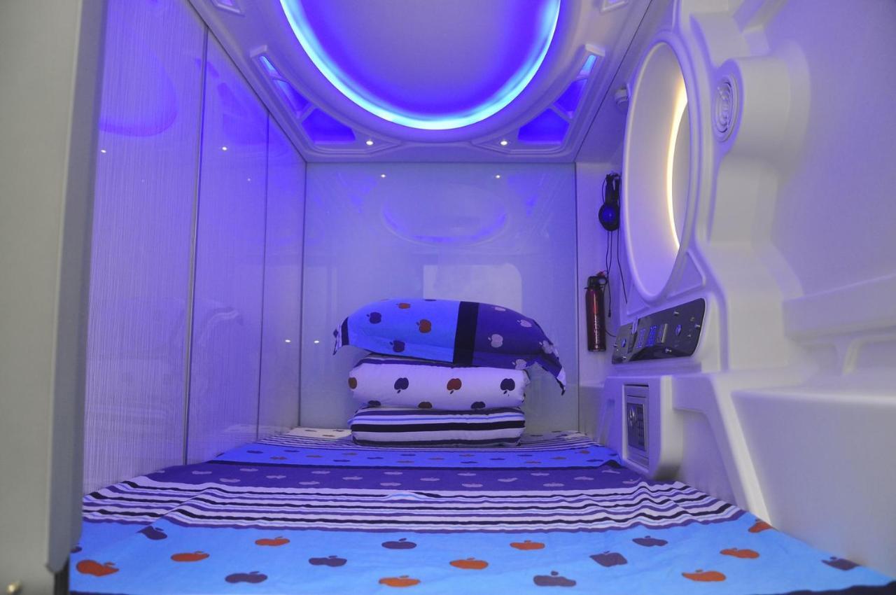 DREAM HOME CAPSULE HOTEL 광저우